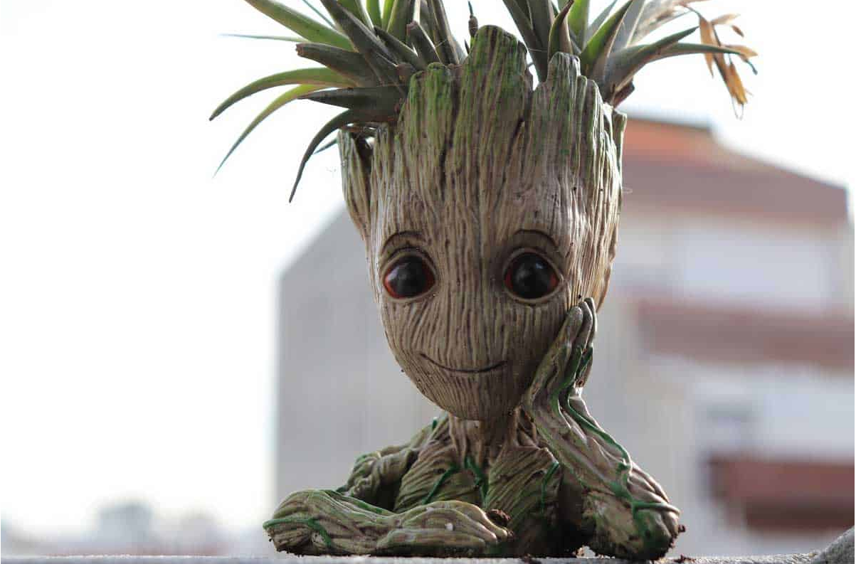 Suport figurina, ghiveci plante Grooty ganditor